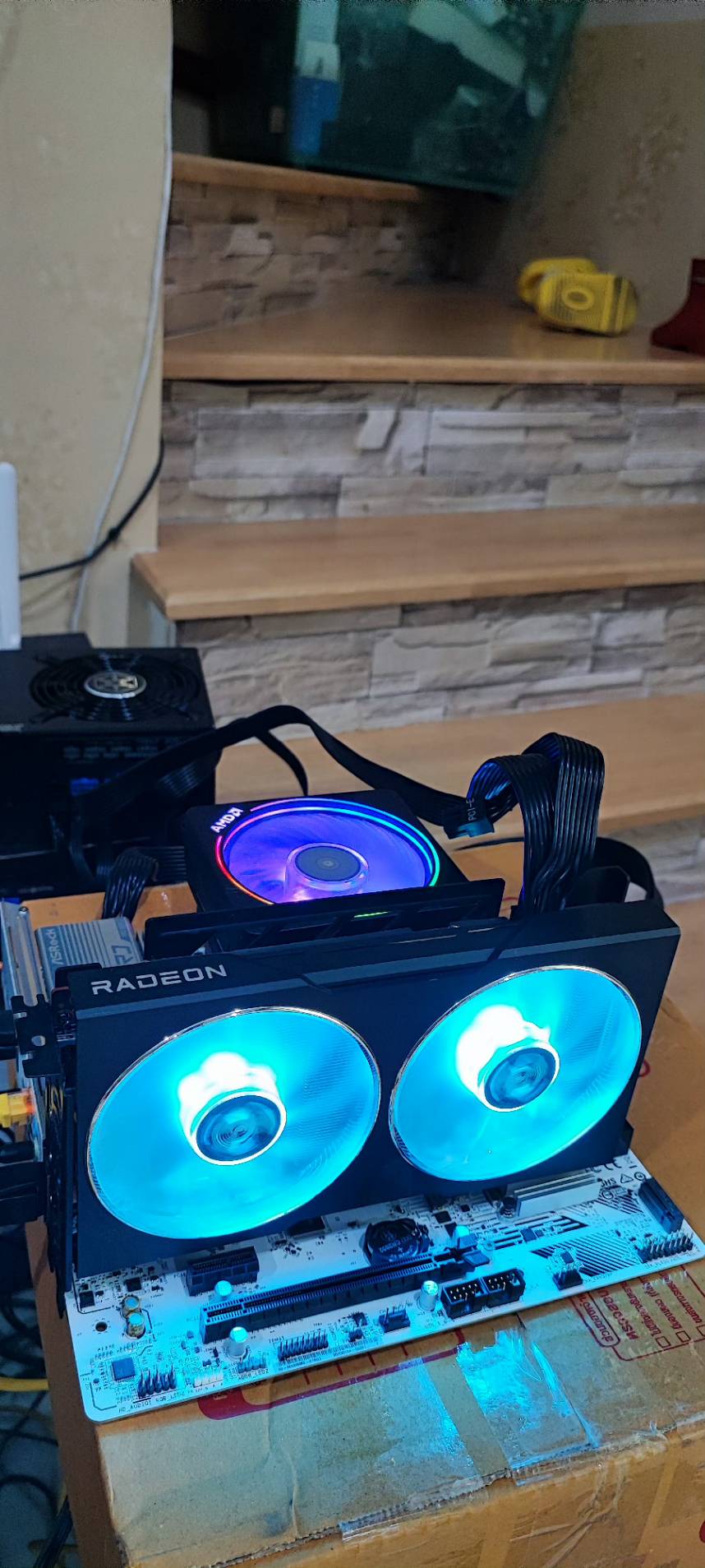 PowerColor RX 6600 XT Hellhound 8gb ddr6 มือสองสภาพสวย - Overclockzone.com ชุมชนคนไอที ที่ใหญ่ ...