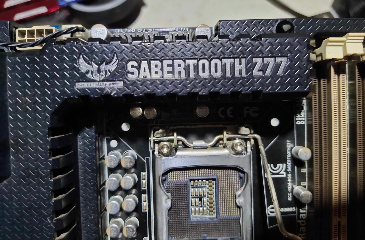 1155/ ASUS SABERTOOTH Z77 / ขายแล้ว - Overclockzone.com ชุมชนคนไอที ที่ใหญ่ที่สุดในเมืองไทย