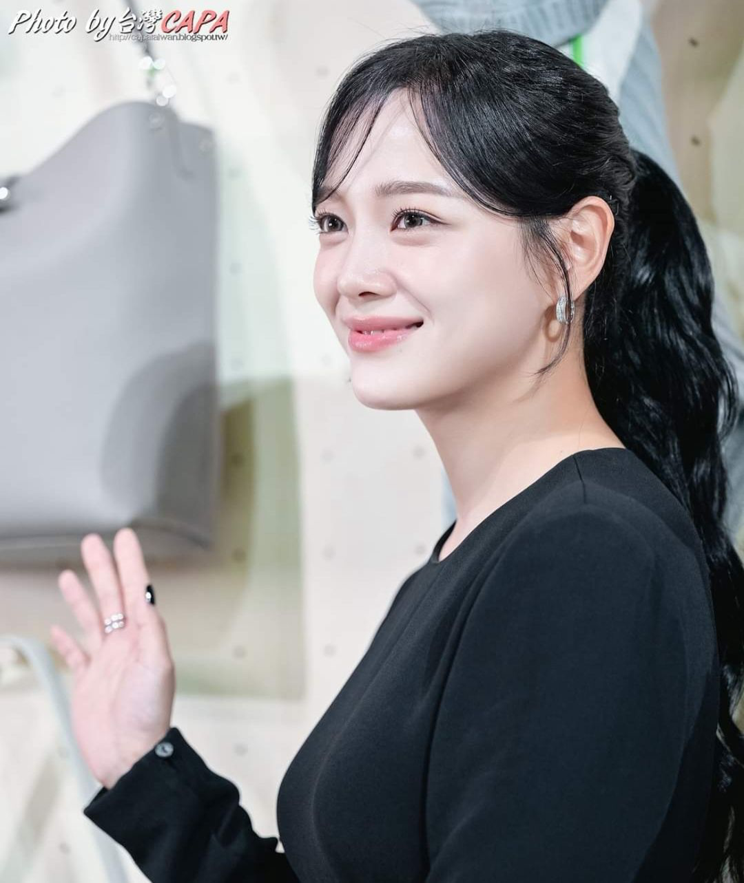 Kim Sejeong 1 Set (Longchamp Taiwan)